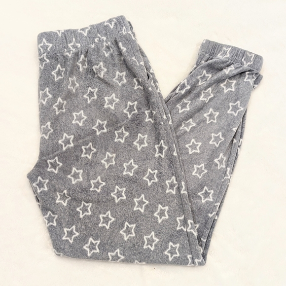 Intimates & Sleepwear | Nwot Gray White Star Lounge Pajama Pants | Poshmark